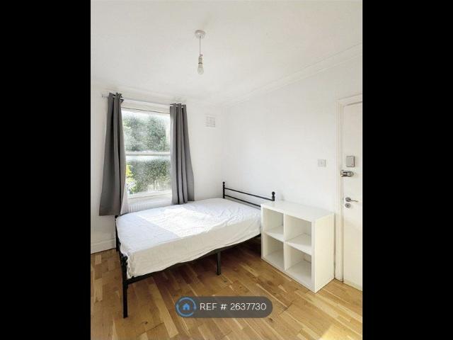 Mercia Grove, London SE13, Studio to rent, £1,295 pcm | PrimeLocation