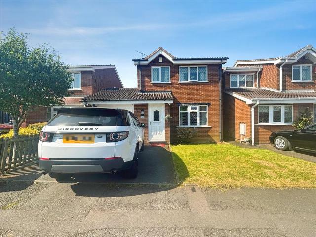 Mercia Drive, Wolverhampton WV6 3 bed detached house to rent £1,295 pcm £299 pw