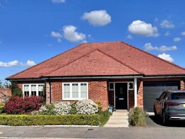 Mercian Road, Thame, 3 Bedroom Bungalow