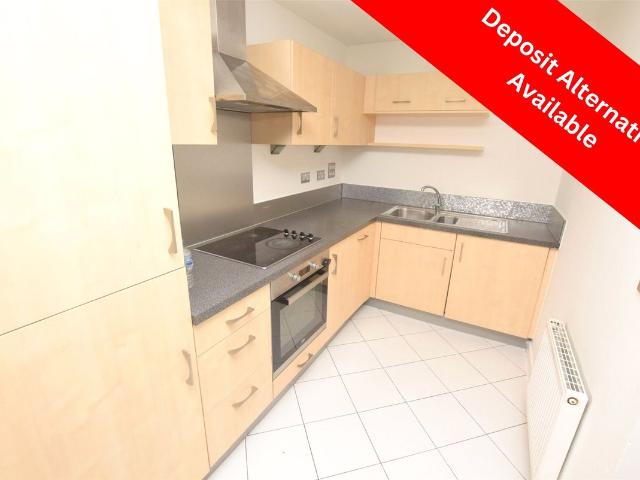 Mercury Gardens, Romford RM1, 2 bed flat to rent, £1,700 pcm | PrimeLocation