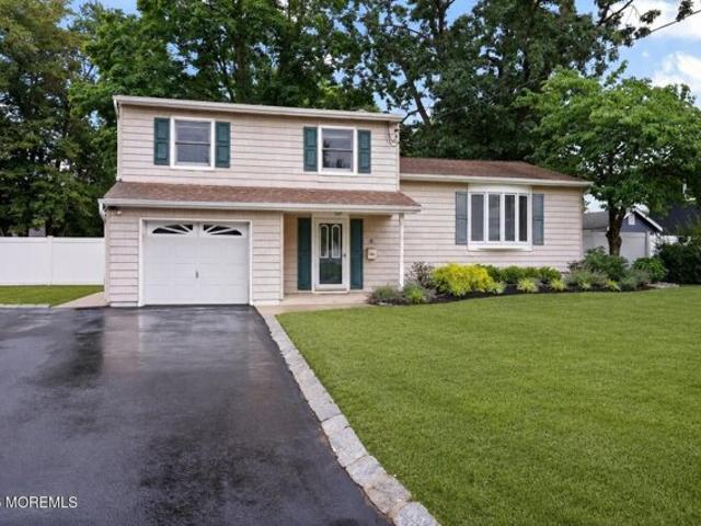 Mercury St, Middletown, Home For Sale