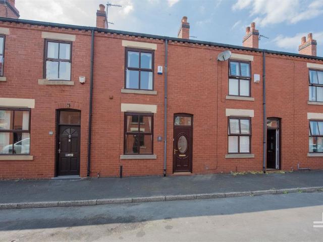 Mere Avenue, Leigh, Greater Manchester WN7, 2 bed terraced house to rent, £850 pcm | PrimeLocation