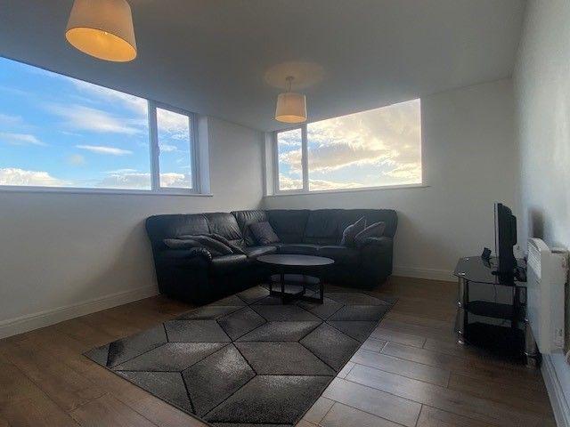 Mere Bank, Liverpool L17, 3 bed flat to rent, £1,350 pcm | PrimeLocation