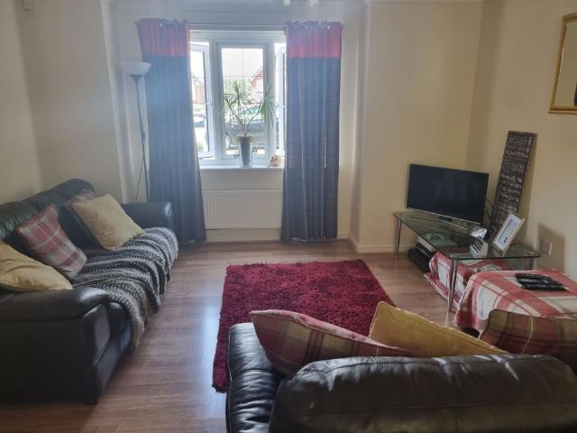 Mere View, Frodsham, Helsby