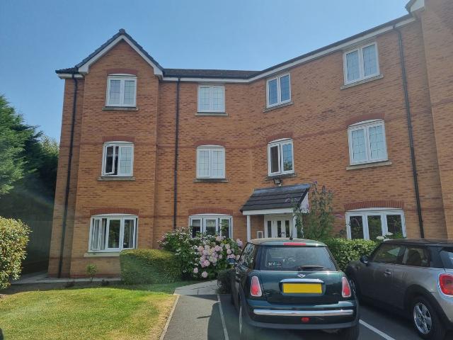 Mere View, Helsby, Frodsham WA6, 2 bed flat to rent, £900 pcm | PrimeLocation