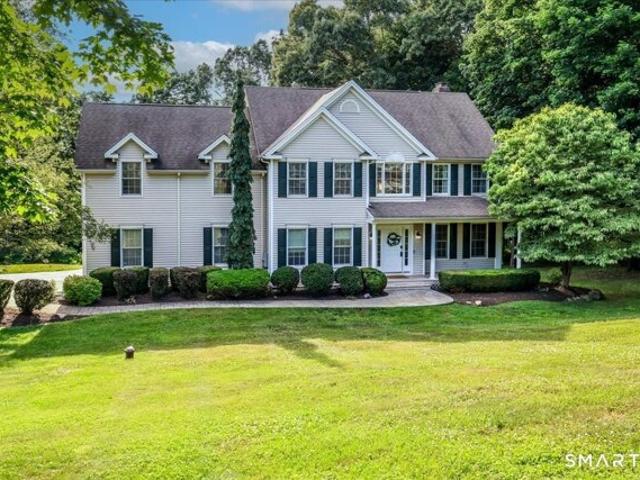 Meredith Ln, New Milford, Home For Sale