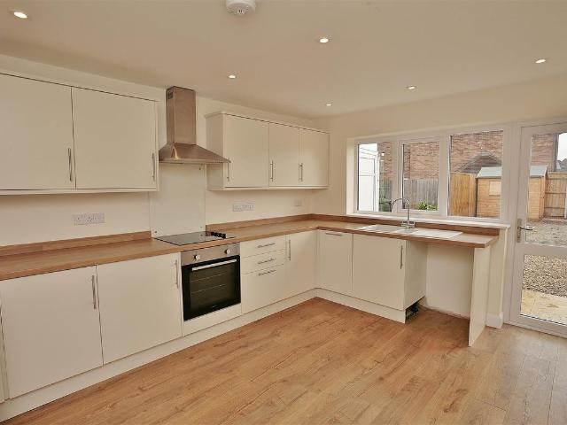 Mereland Road, Didcot OX11, 3 bed terraced house to rent, £1,800 pcm | PrimeLocation