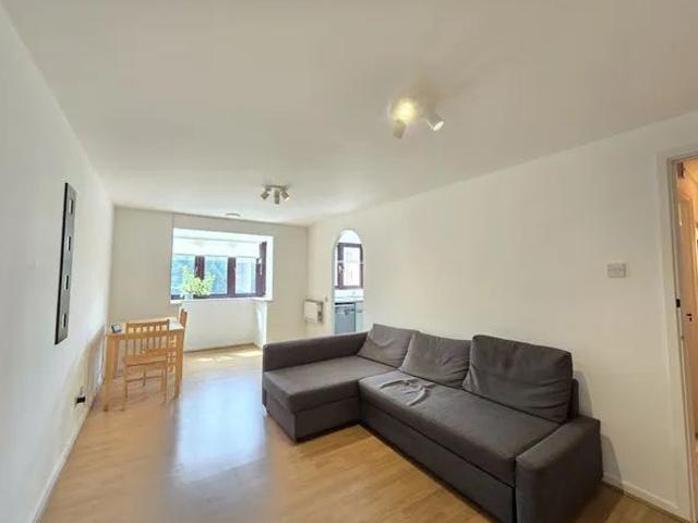 Merganser Court, Colindale, NW9, Property for rent