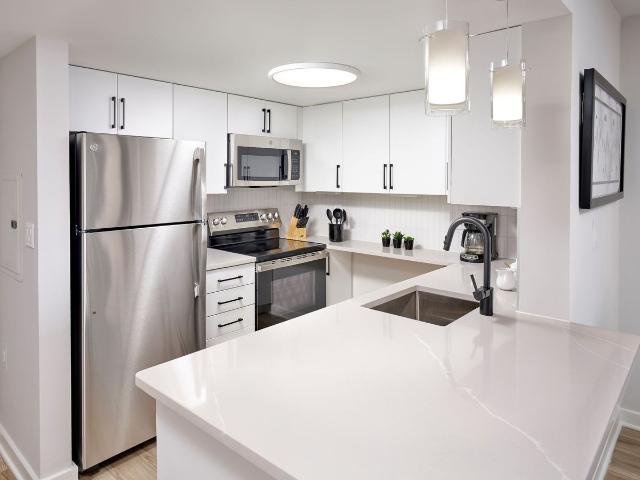 Meridian at Braddock Station Studio Apartment for Rent at 1200 First St, Alexandria, VA 22314 Braddock Road Metro