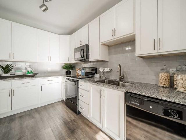 Meridian at Fairfield Park 1 Bedroom Apartment for Rent at 4605 Fairview Dr, Wilmington, NC 28412