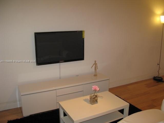 Meridian Ave Apt,miami Beach, Condo For Sale