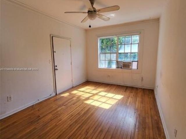 Meridian Ave Apt A, Miami Beach, Condo For Sale