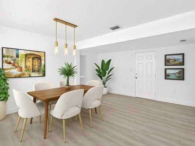 Meridian Ave Apt C, Miami Beach, Condo For Sale