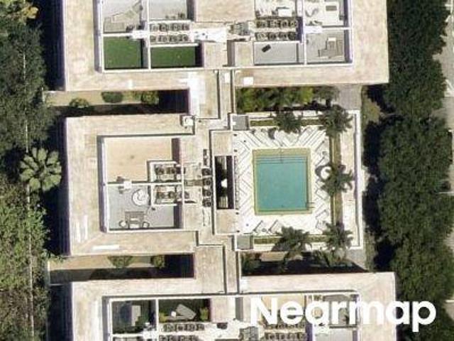 Meridian Ave Apt 304