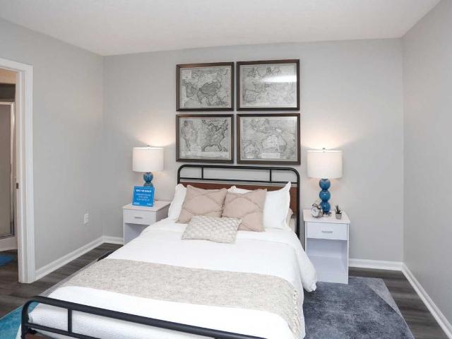 Meridian Court South 1 Bedroom Apartment for Rent at 7266 Lockwood Ln, Indianapolis, IN 46217 Linden Wood