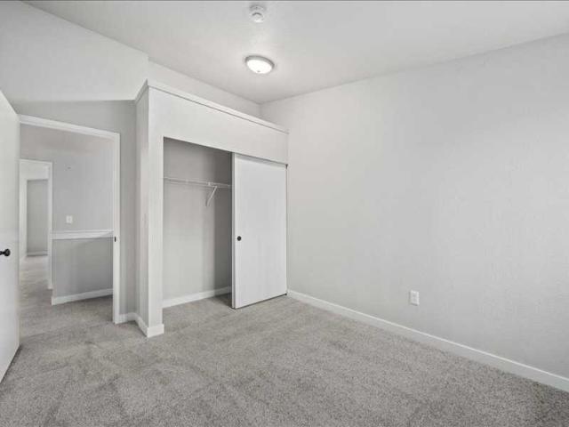 Meridian Green Townhomes 3 Bedroom Apartment for Rent at 11305 Se Kent Kangley Rd, Kent, WA 98030