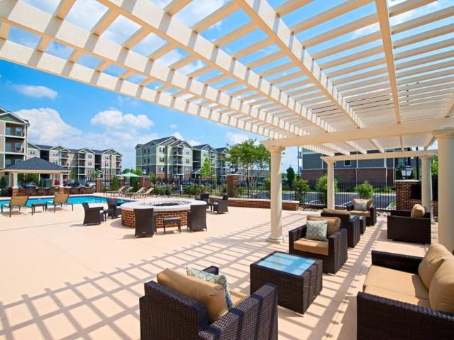 Meridian Harbourview 1 Bedroom Apartment for Rent at 7190 Harbour Towne Pkwy S, Suffolk, VA 23435