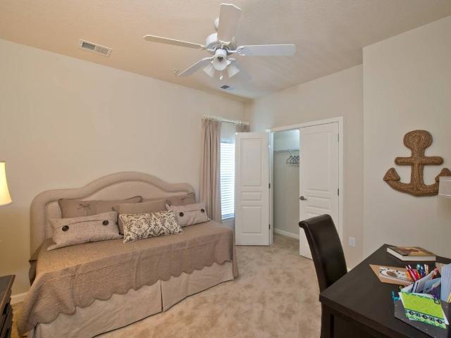 Meridian Harbourview 1 Bedroom Apartment for Rent at 7190 Harbour Towne Pkwy S, Suffolk, VA 23435