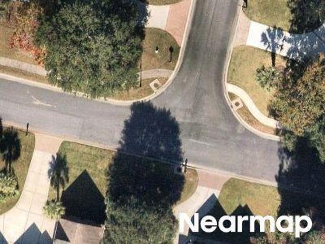 Meridian Point Dr