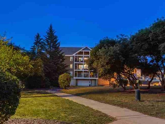 Meridian Pointe Apartment 1 Bedroom Apartment for Rent at 251 Mcandrews Rd W, Burnsville, MN 55337