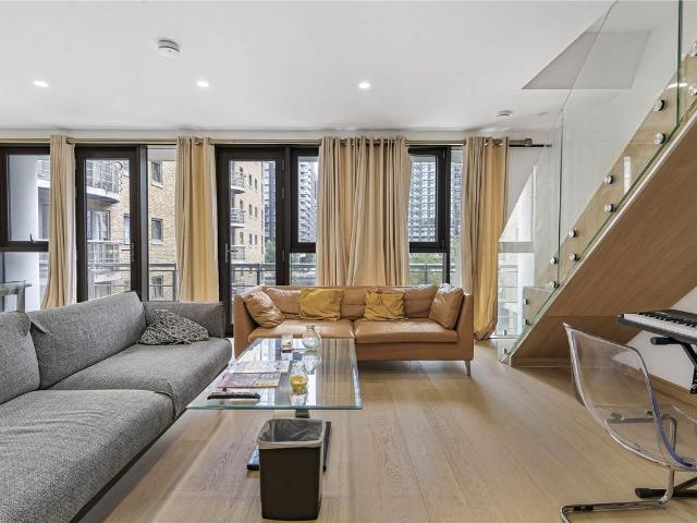 Meridian Place, London E14, 3 bed flat to rent, £4,150 pcm | PrimeLocation