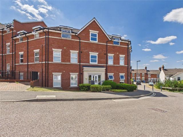 Meridian Rise, Ipswich, Suffolk IP4, 2 bed flat to rent, £1,050 pcm | PrimeLocation