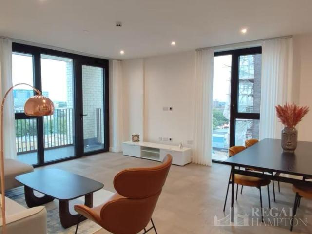 Merino Gardens, Tower Hamlet, London E1W, 2 bed flat to rent, £4,300 pcm | PrimeLocation