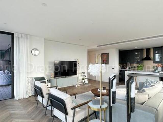 Merino Gardens, London, 3 Bedroom Flat