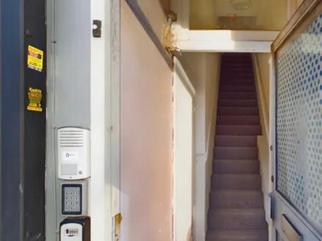 Merlewood House, 20 Well Hall Road, London, SE9 6SF, United Kingdom | 5 bed apartment for rent #165705254 | Rentberry
