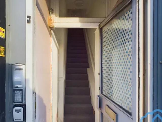 Merlewood House, 20 Well Hall Road, London, SE9 6SF, United Kingdom | 5 bed apartment for rent #167641491 | Rentberry