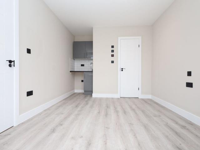Merlin Close, Northolt UB5, Studio to rent, £1,000 pcm | PrimeLocation