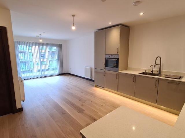Merlin Drive, Peterborough PE2, 2 bed flat to rent, £1,400 pcm | PrimeLocation