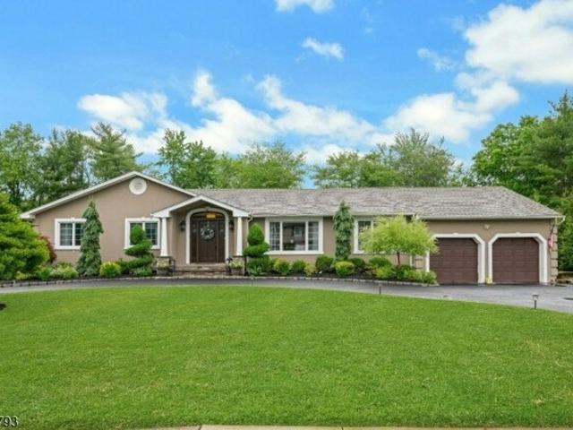 Merlin Pl, Montville Township, Home For Sale