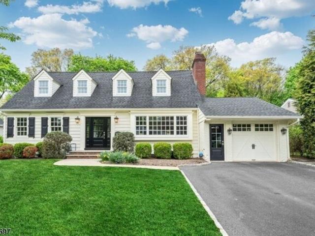 Merlin Pl, Wyckoff, Home For Sale