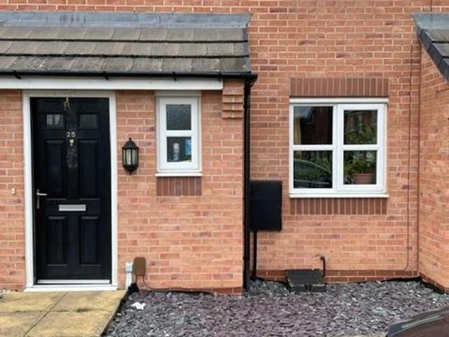 Merlin road, Barkbythorpe Road. 3 bed terraced house to rent £1,190 pcm £275 pw