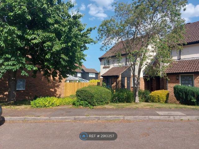 Merling Croft, Berkhamsted HP4, 1 bed maisonette to rent, £1,100 pcm | PrimeLocation