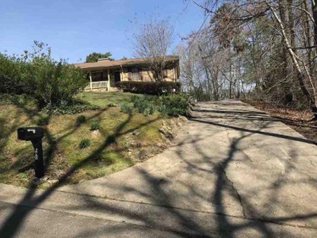 Mermont Dr