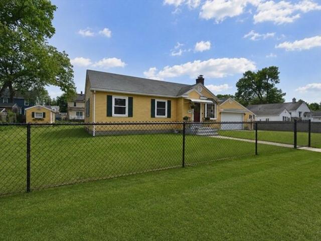 Merrimac Ave, Springfield, Home For Sale