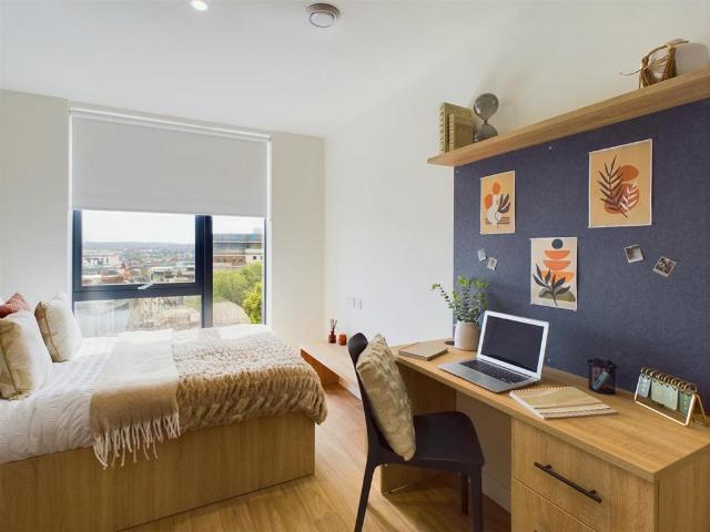 Merrion Street, Leeds LS2 Studio to rent £1,122 pcm £259 pw