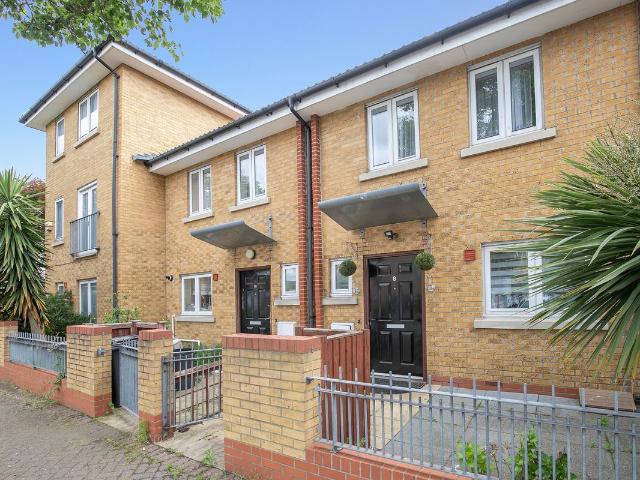 Merriam Avenue, London E9, 2 bed terraced house to rent, £2,825 pcm | PrimeLocation