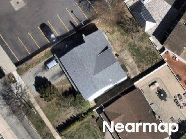 Merrick Ave