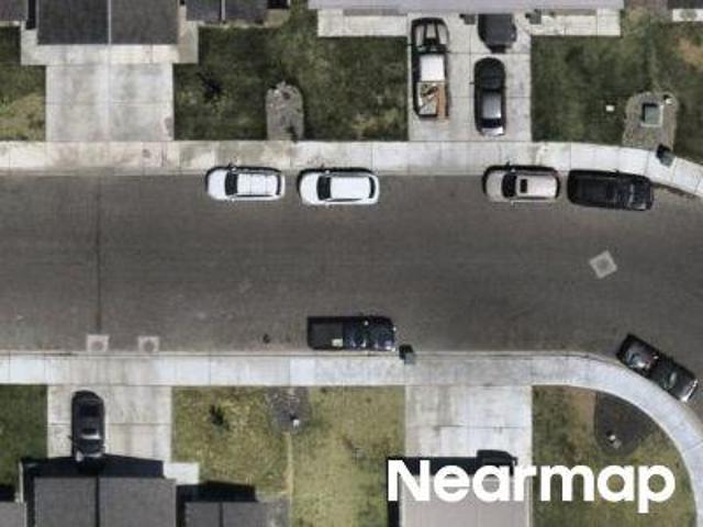 Merrick Ave