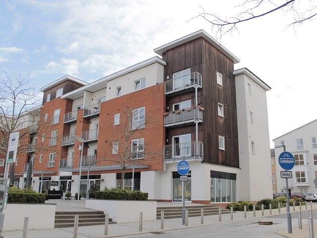 Merrick House, Kennet Island, Reading, Berkshire RG2, 2 bed flat to rent, £1,350 pcm | PrimeLocation