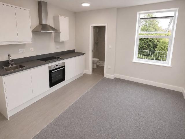 Merridale Lane, Wolverhampton WV3, Studio to rent, £775 pcm | PrimeLocation