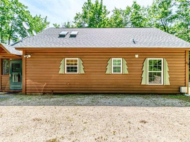 Merrifield Cir, Sebago, Home For Sale