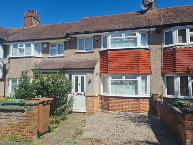 Merrilands Road, Worcester Park KT4, 2 bed terraced house to rent, £2,000 pcm | PrimeLocation