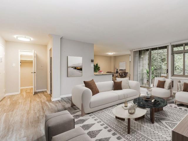 Merrill House Apartments 3 Bedroom Apartment for Rent at 210 E Fairfax St, Falls Church, VA 22046 Falls Church