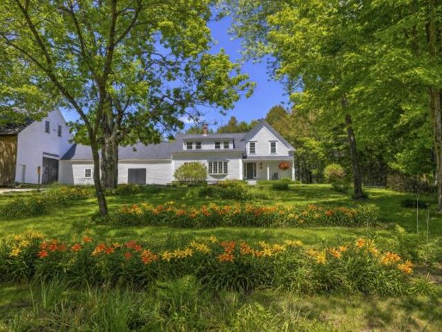 Merrill Rd, Pownal, Home For Sale