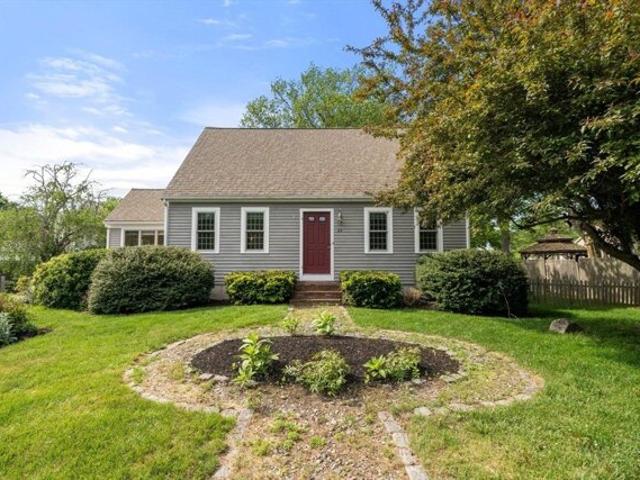 Merritt Ln, Scituate, Home For Sale