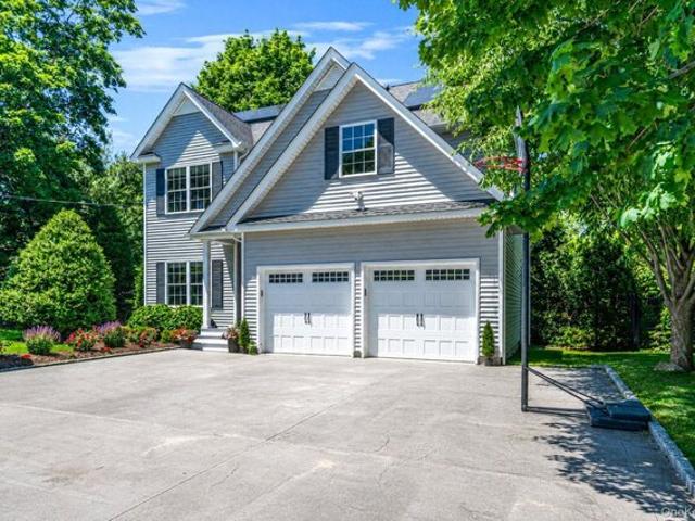 Merritts Path, Rocky Point, Home For Sale